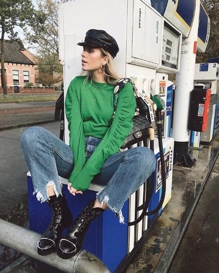 These 15 Green Sweater Outfits Will Brighten Up Your Winter | Who What Wear