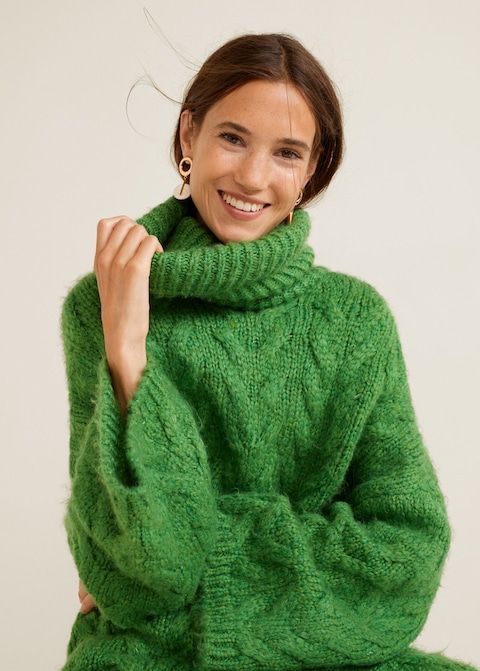 These 15 Green Sweater Outfits Will Brighten Up Your Winter | Who What Wear