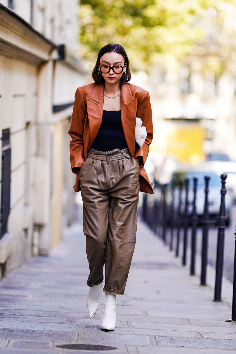 This '90s Leather Jacket Trend Is Back in Fashion | Who What Wear