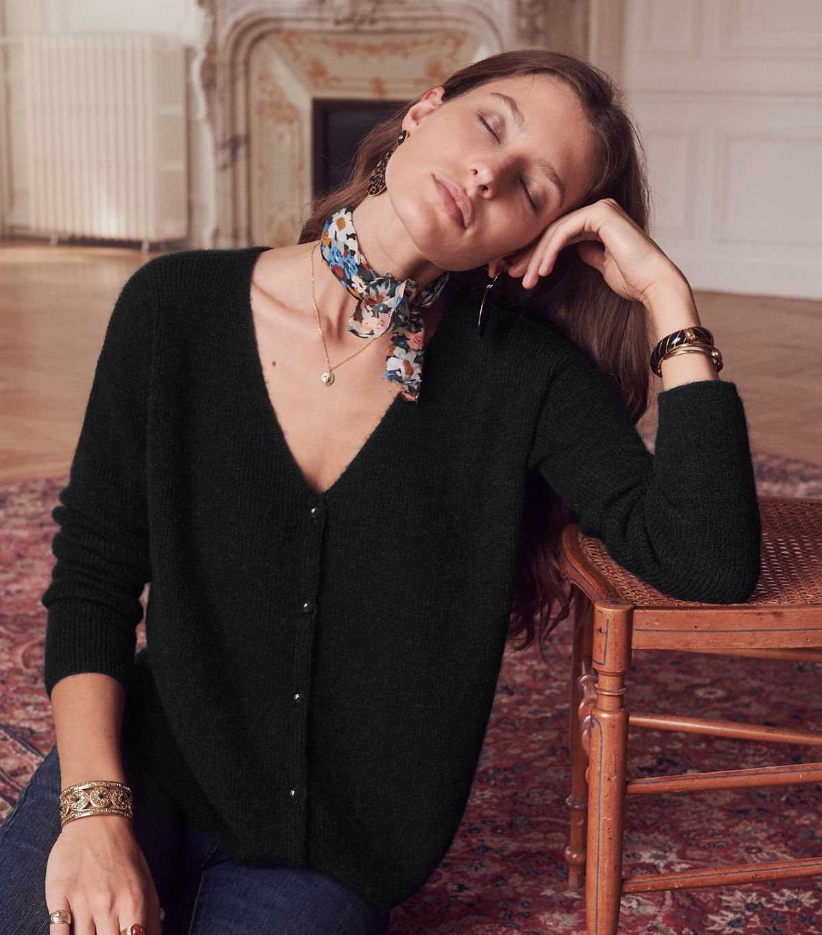 This Sézane Cardigan Has a 10,000 Person Waiting List | Who What Wear