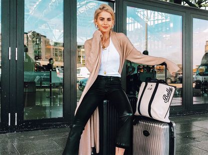 13 Life-Changing Clothing Items for Travel | Who What Wear