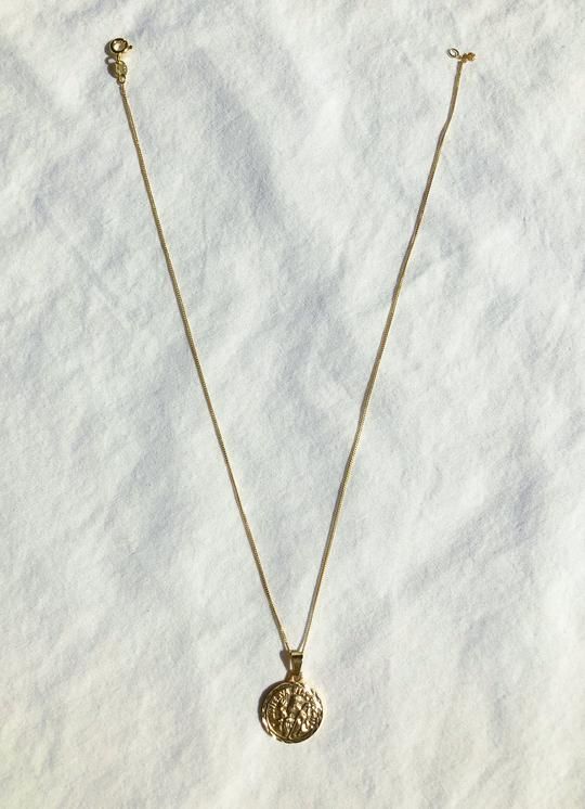 The Affordable Trendy Necklaces We're Coveting Right Now | Who What Wear