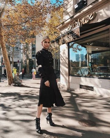 11 Chic and Easy Winter Graduation Outfits | Who What Wear