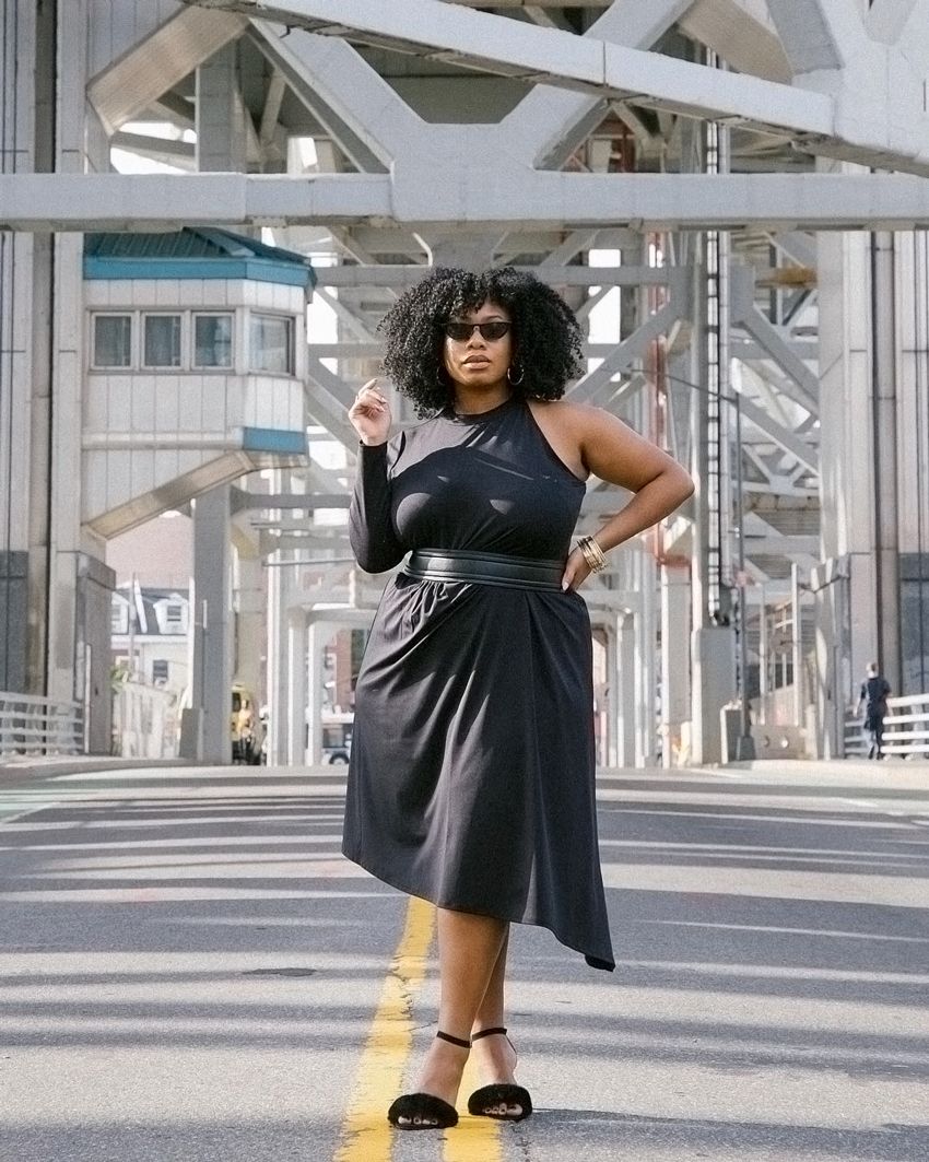 The Best Simple Party Outfits to Wear This Holiday Season | Who What Wear