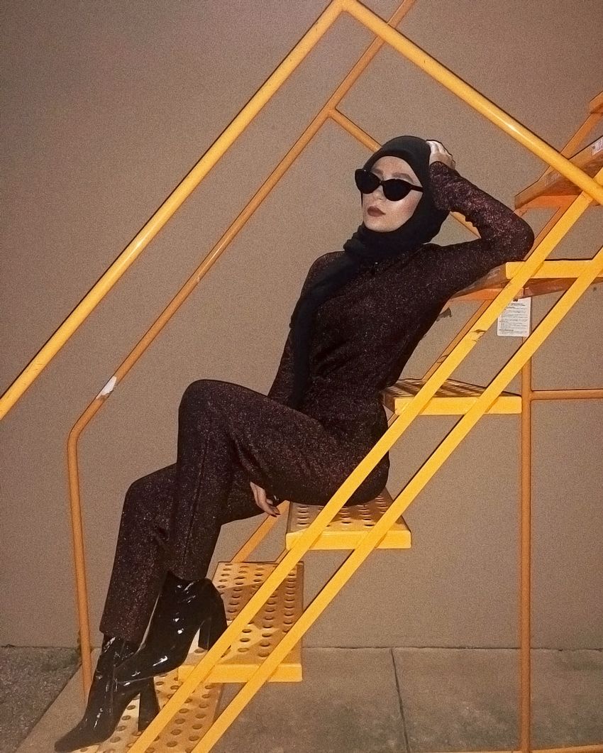 The Best Simple Party Outfits to Wear This Holiday Season | Who What Wear