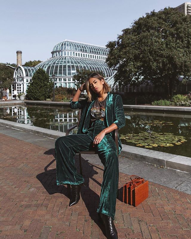 15 Velvet New Year's Eve Outfits | Who What Wear