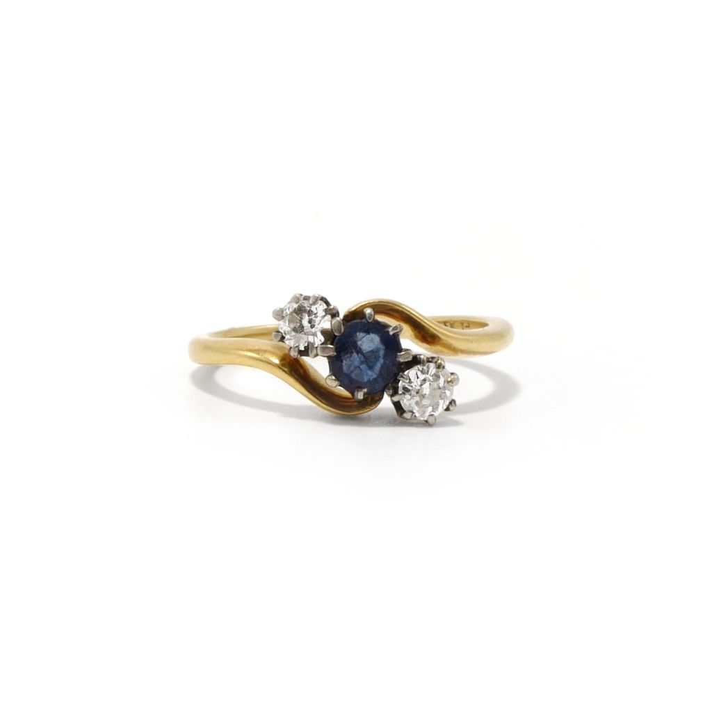The Engagement Ring Trends That Will Take Over 2019 | Who What Wear