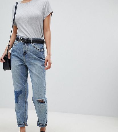 11 Cool Mom-Jean Outfits to Try This Winter | Who What Wear