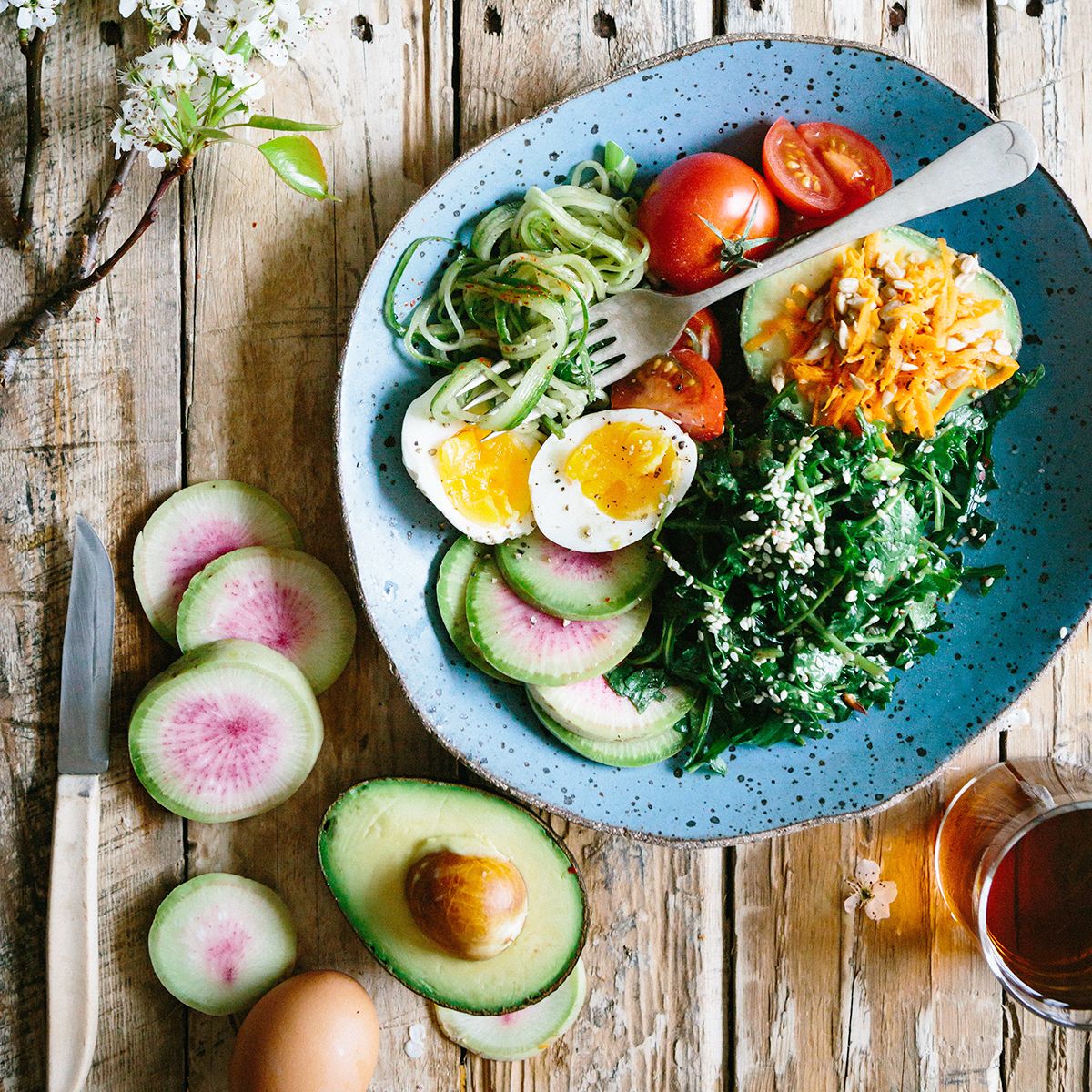 10 Things to Do Before Your Meal to Prevent Overeating | Who What Wear