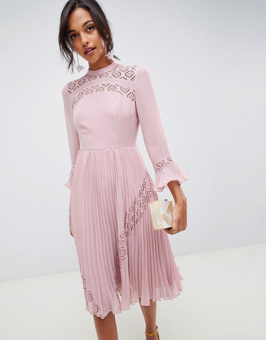 Queen Letizia of Spain Wore a $119 ASOS Dress | Who What Wear