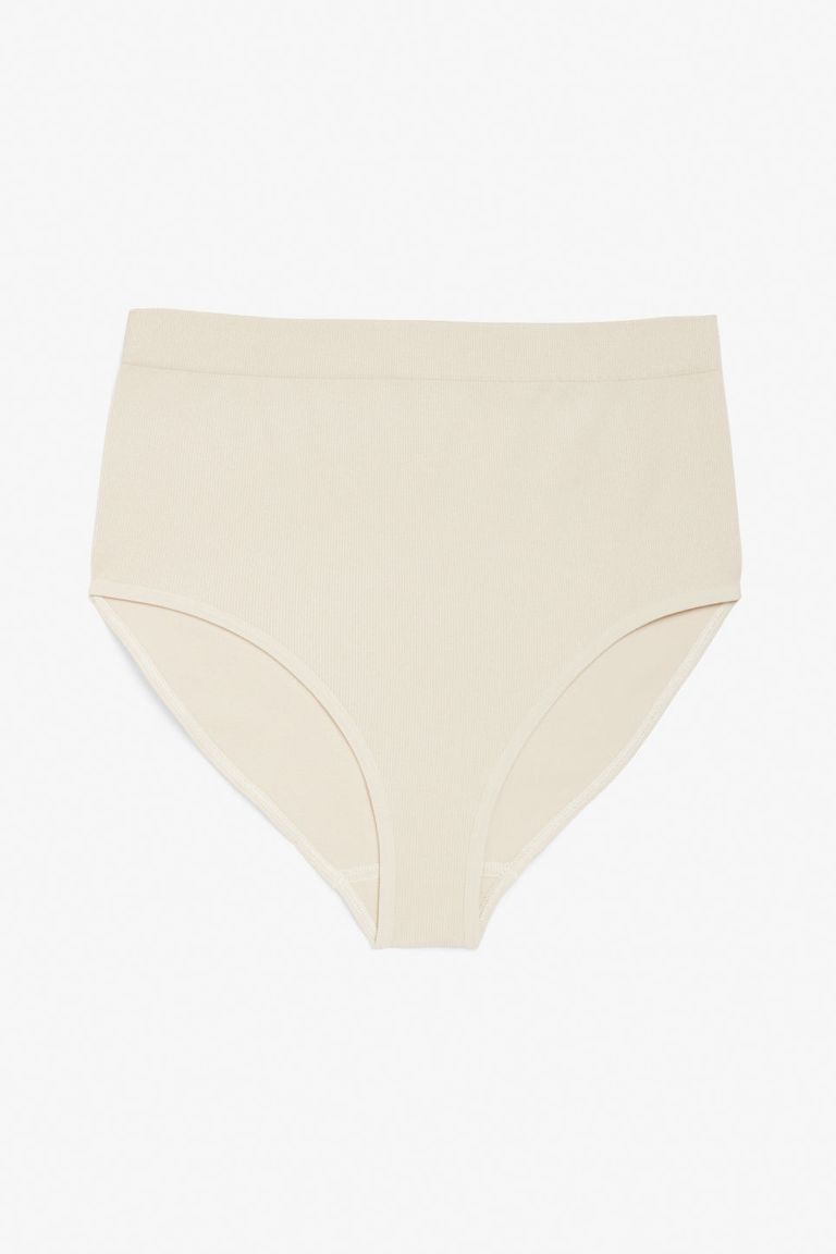 7 Types of Knickers Everyone Should Own | Who What Wear