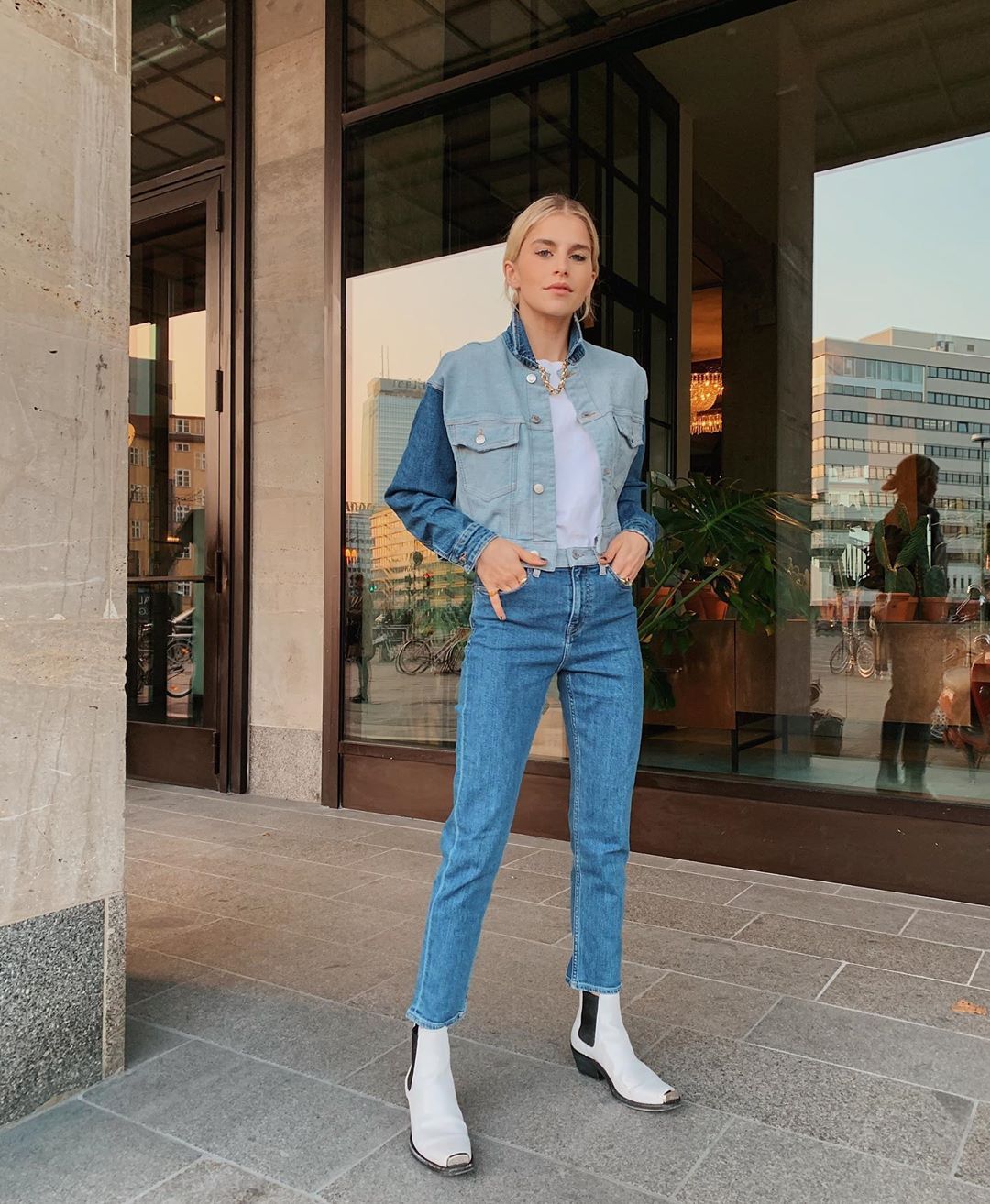 10 Perfect Winter Boyfriend Jean Outfits | Who What Wear