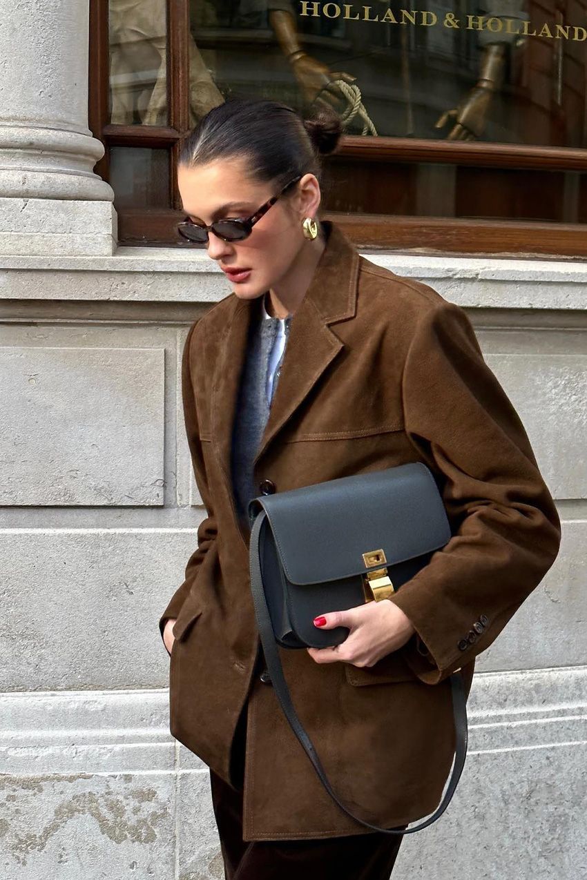 The 8 Best Handbag Colors That Go With Everything | Who What Wear