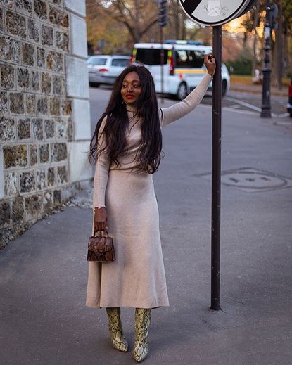 The 2019 Color Trend French Women Won't Stop Wearing | Who What Wear