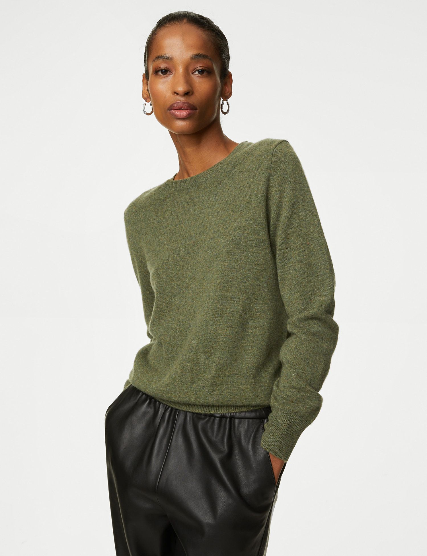 How to Care for Cashmere, From a Knitwear Expert | Who What Wear