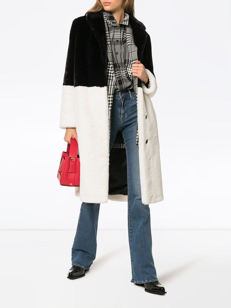 Shop Statement Clothes and Accessories for Minimalists | Who What Wear