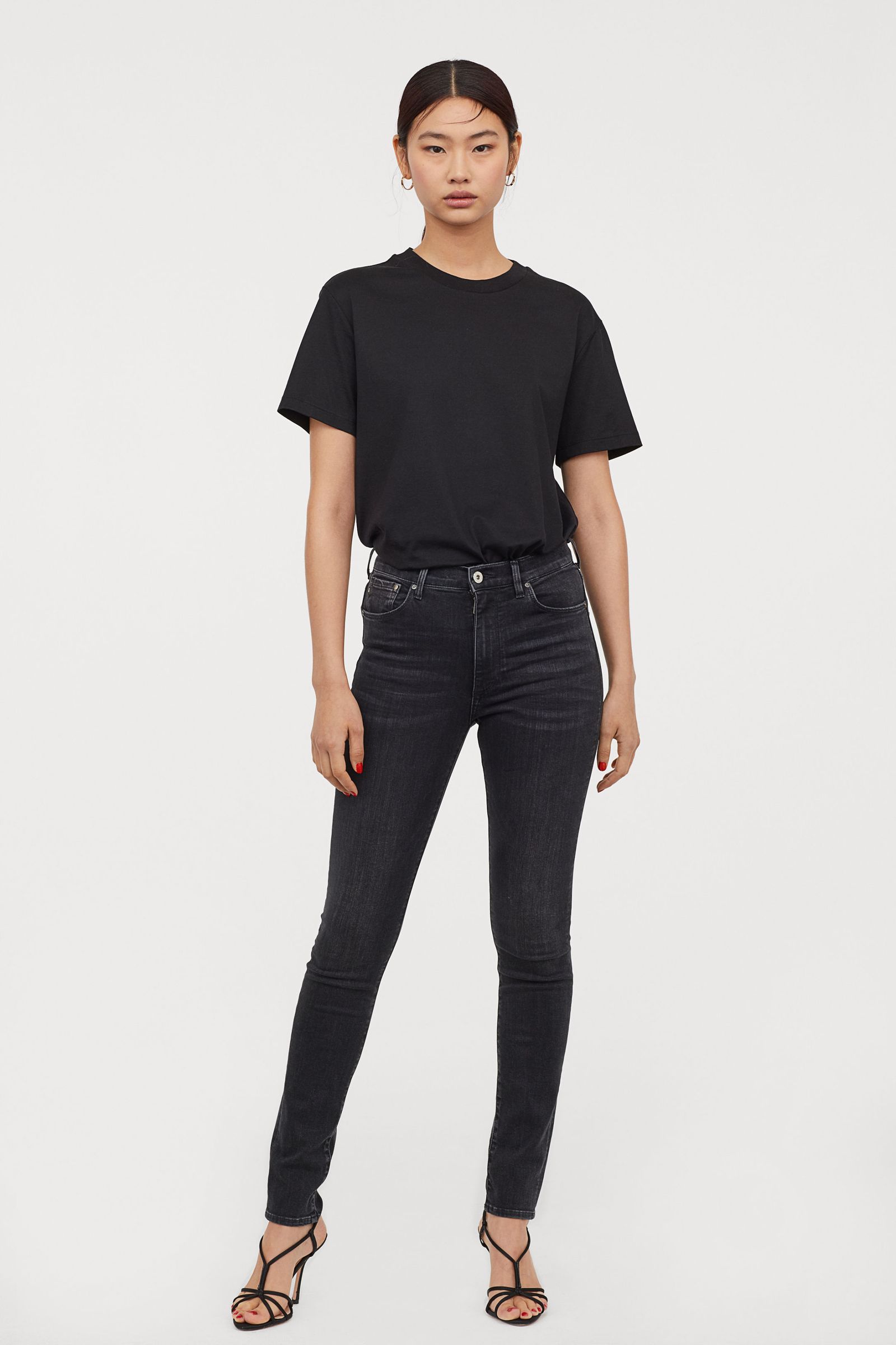 5 Royal-Approved Fashion Items You Can Buy at H&M Right Now | Who What Wear