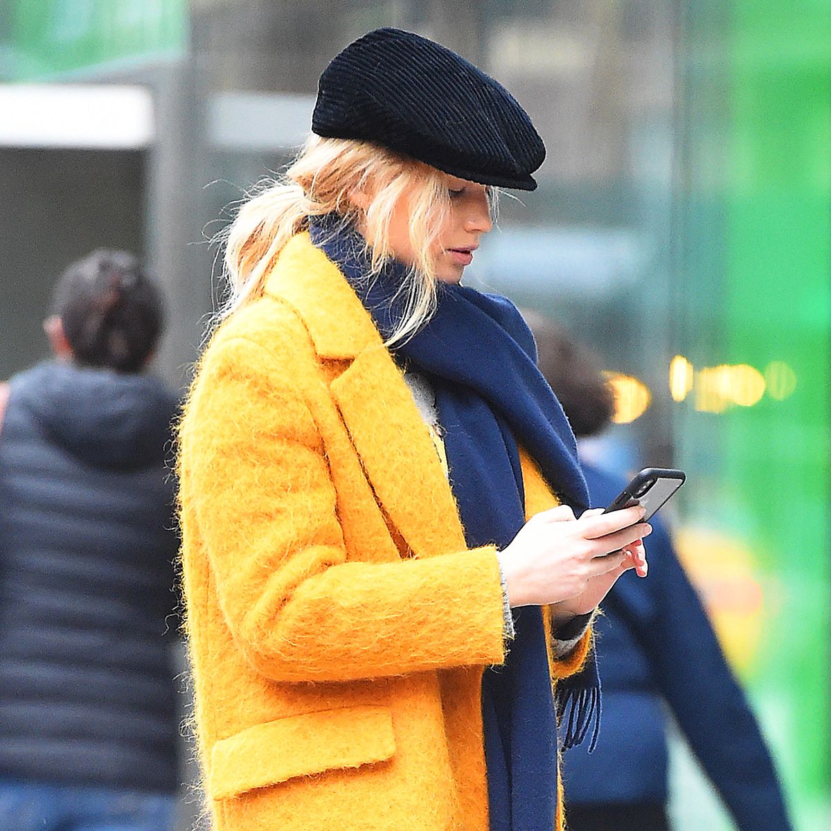 These Sneakers Are Jennifer Lawrence's Favorite Shoes | Who What Wear