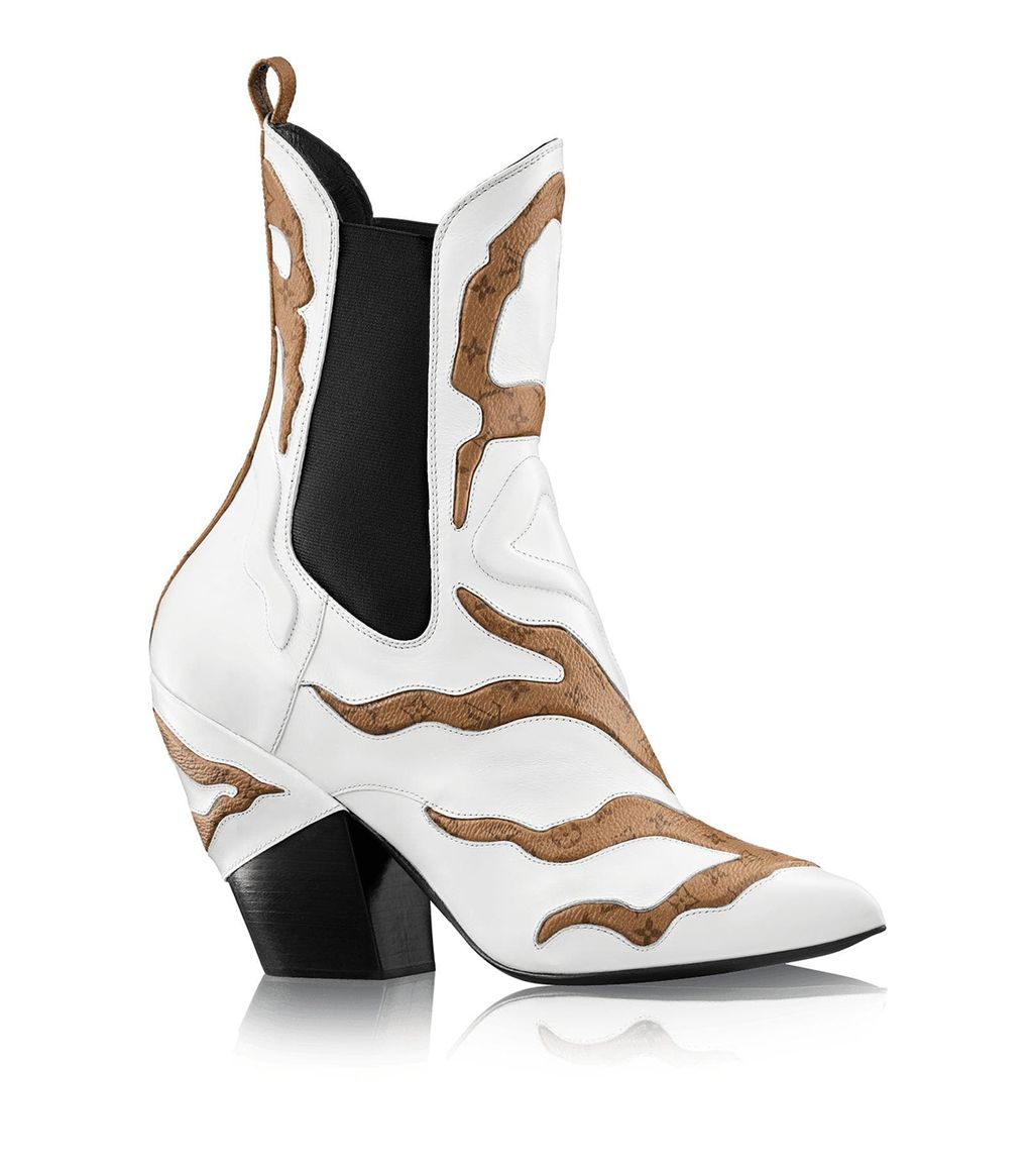 The 13 Most Popular Shoe Styles of 2018 | Who What Wear