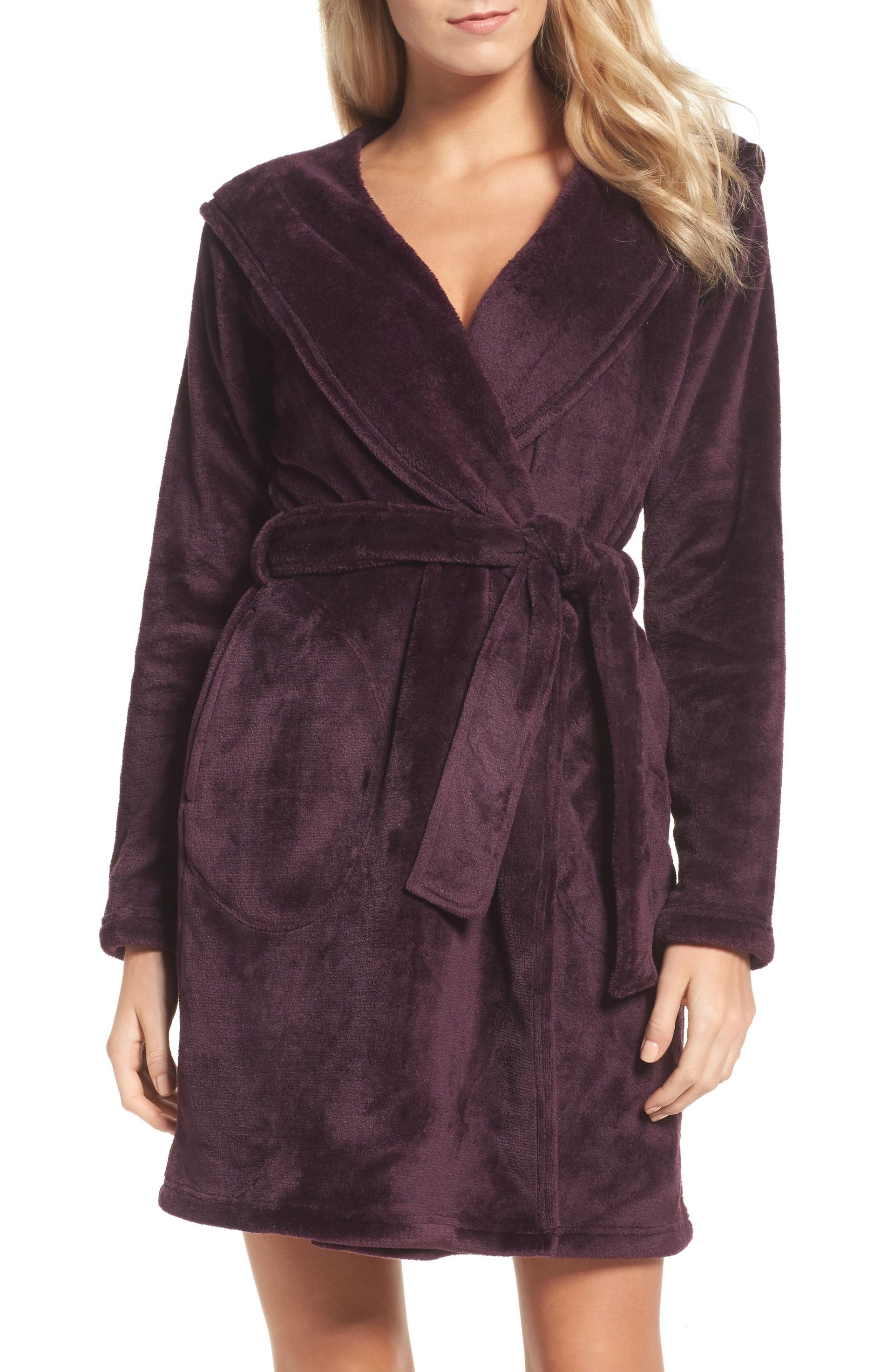 The 25 Best Bathrobes for Women That Are So Comfortable | Who What Wear