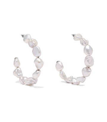 The 11 Prettiest Pearl Hoops Earrings to Hit Instagram | Who What Wear