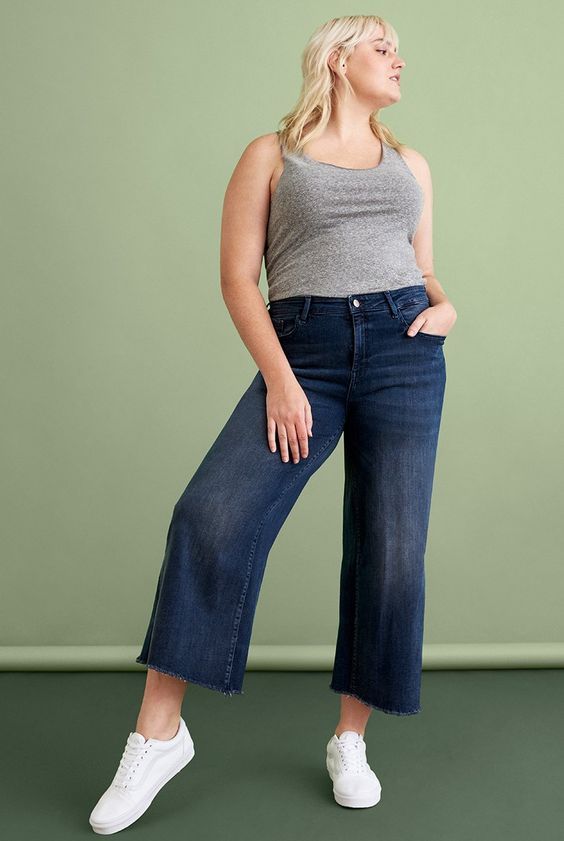 The 10 Best Jeans for Travel | Who What Wear