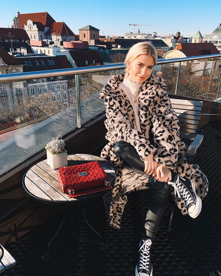 How to Wear Converse Sneakers in Stylish Ways | Who What Wear