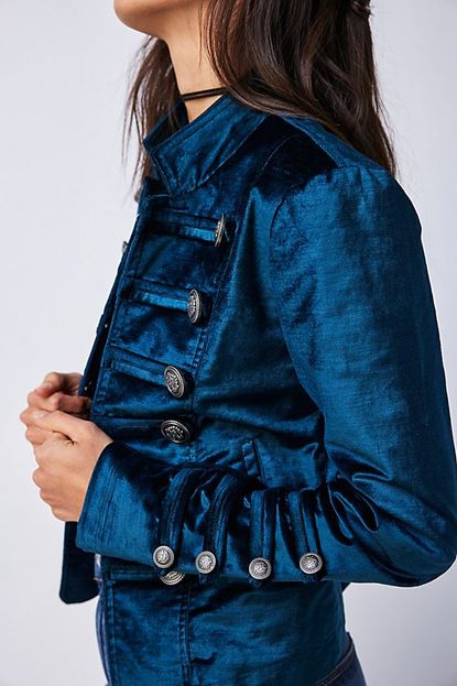 The 15 Best Velvet Jackets and Blazers for Women | Who What Wear