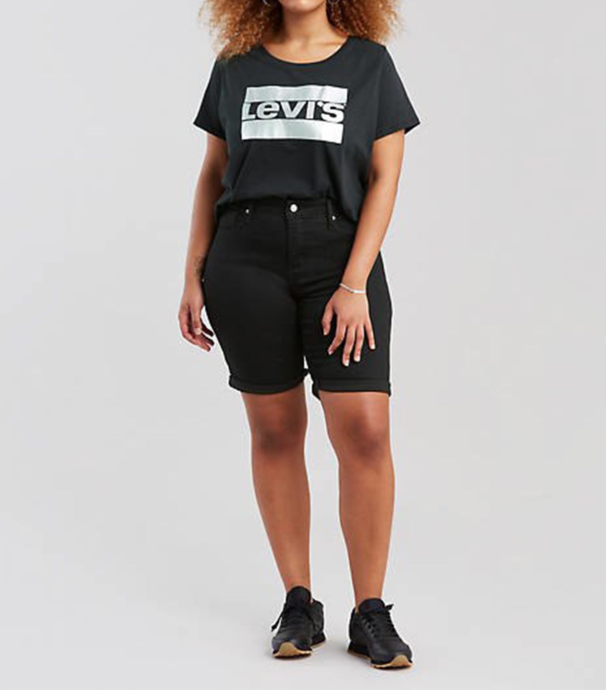 4 Outdated Jean Styles Everyone Is Skipping in 2019 | Who What Wear