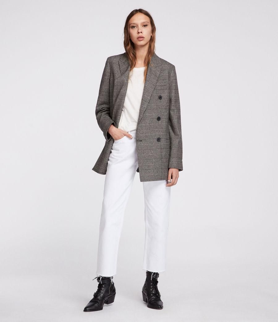 And Now, 18 Pieces to Wear When Flying First Class | Who What Wear