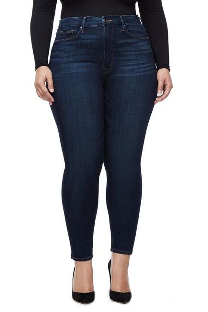 And Now, 18 Pieces to Wear When Flying First Class | Who What Wear