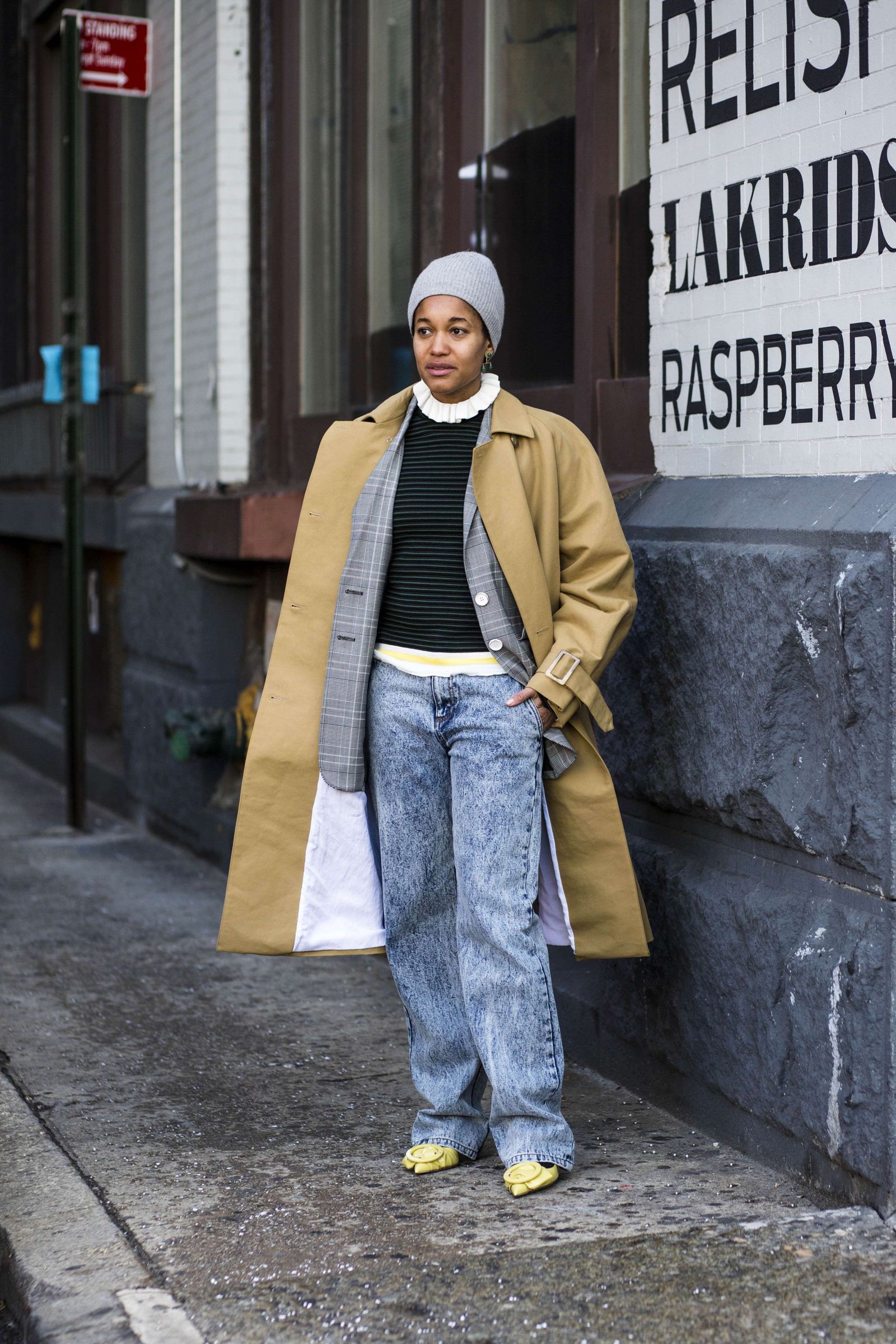 Here's How to Wear the Acid-Wash Jean Trend | Who What Wear