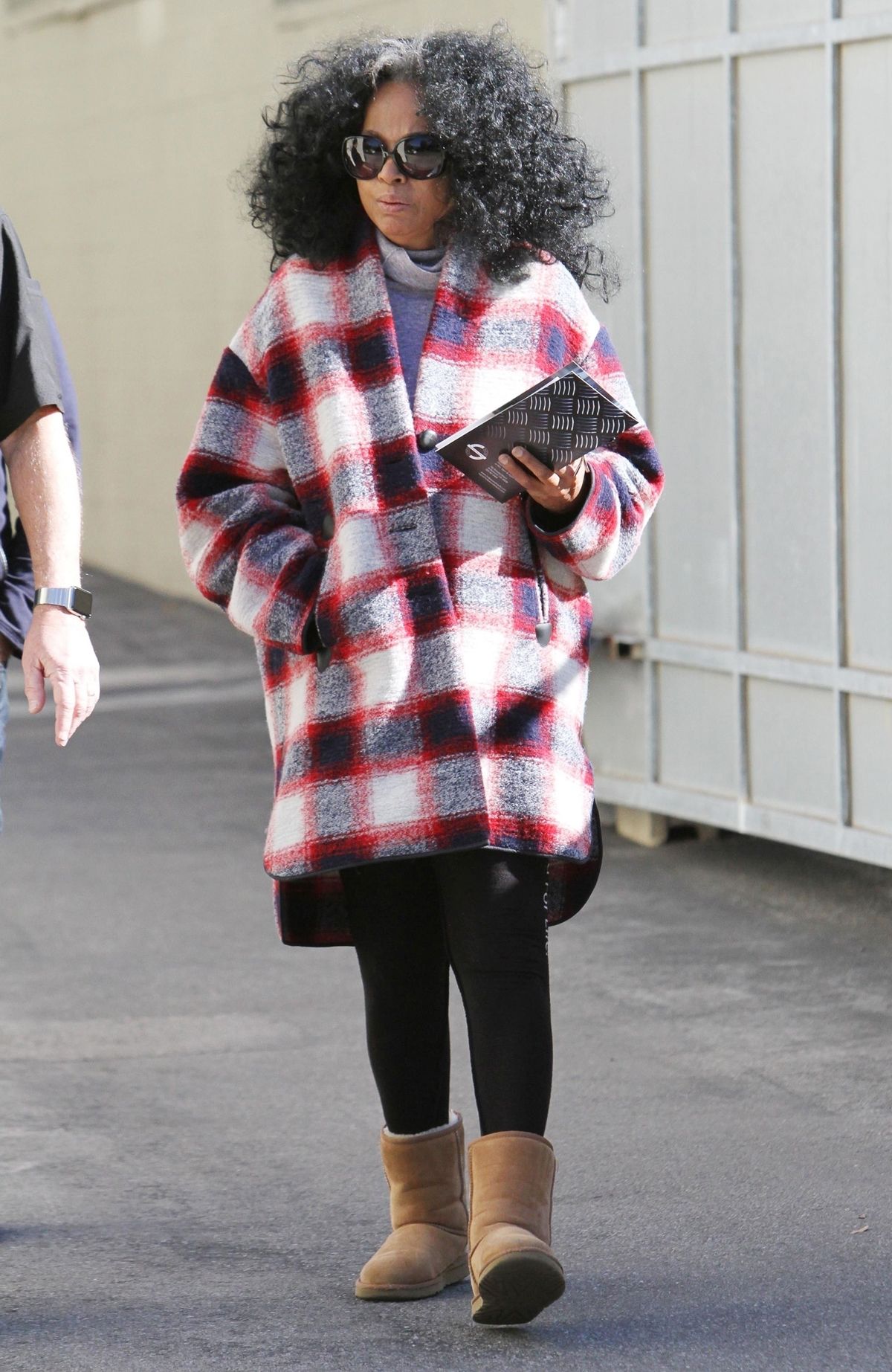 7 Ways Celebrities Are Wearing Ugg Boots | Who What Wear