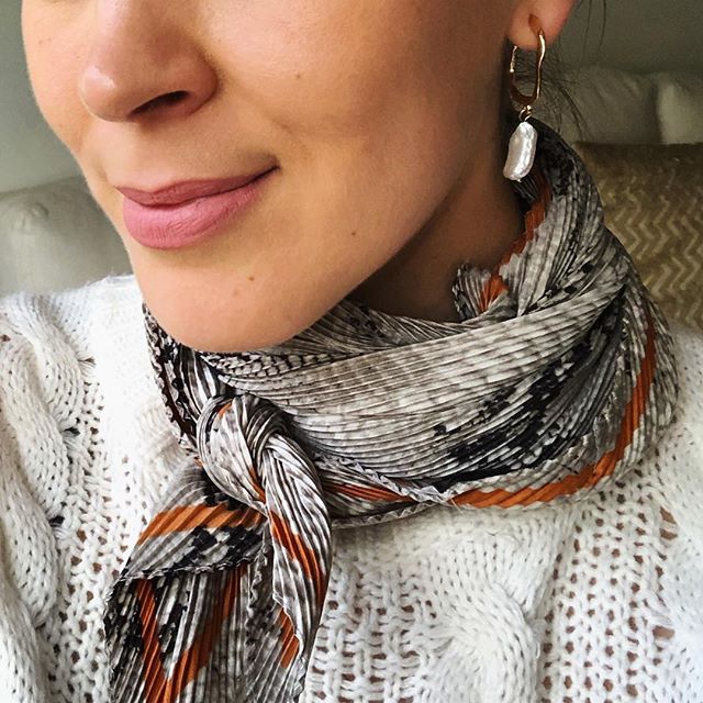 Make Your Outfit Look Expensive on a Fast-Fashion Budget | Who What Wear