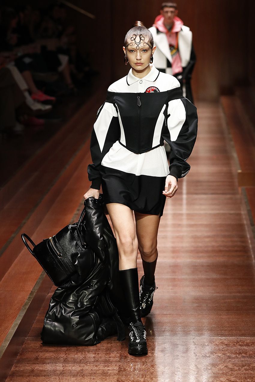 The Best Fall 2019 Runway Moments From London Fashion Week | Who What Wear