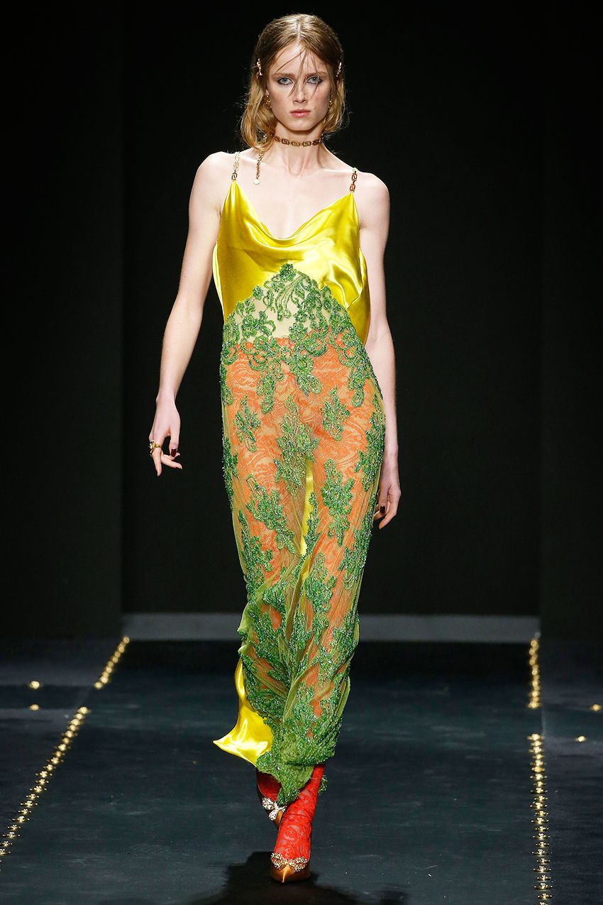 The Best Fall 2019 Runway Moments From Milan Fashion Week | Who What Wear