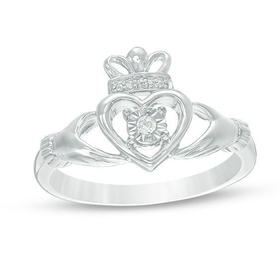 14 Gorgeous Claddagh Rings and How to Wear Them | Who What Wear