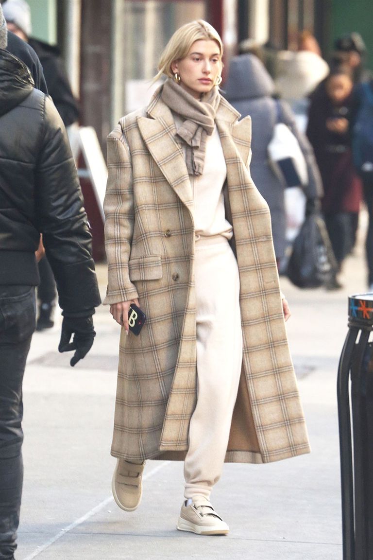 10 Celebrity Outfit Ideas That Are Easy to Master | Who What Wear