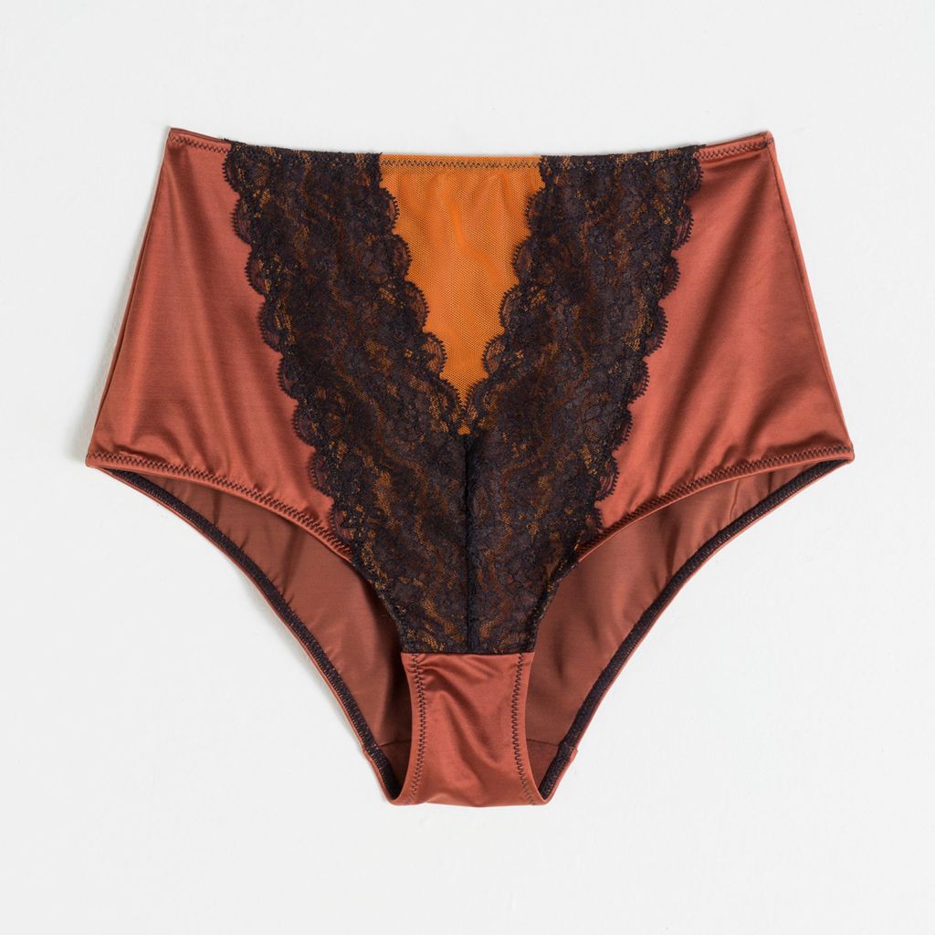 The Most-Flattering Knickers You Can Wear for Your Shape | Who What Wear
