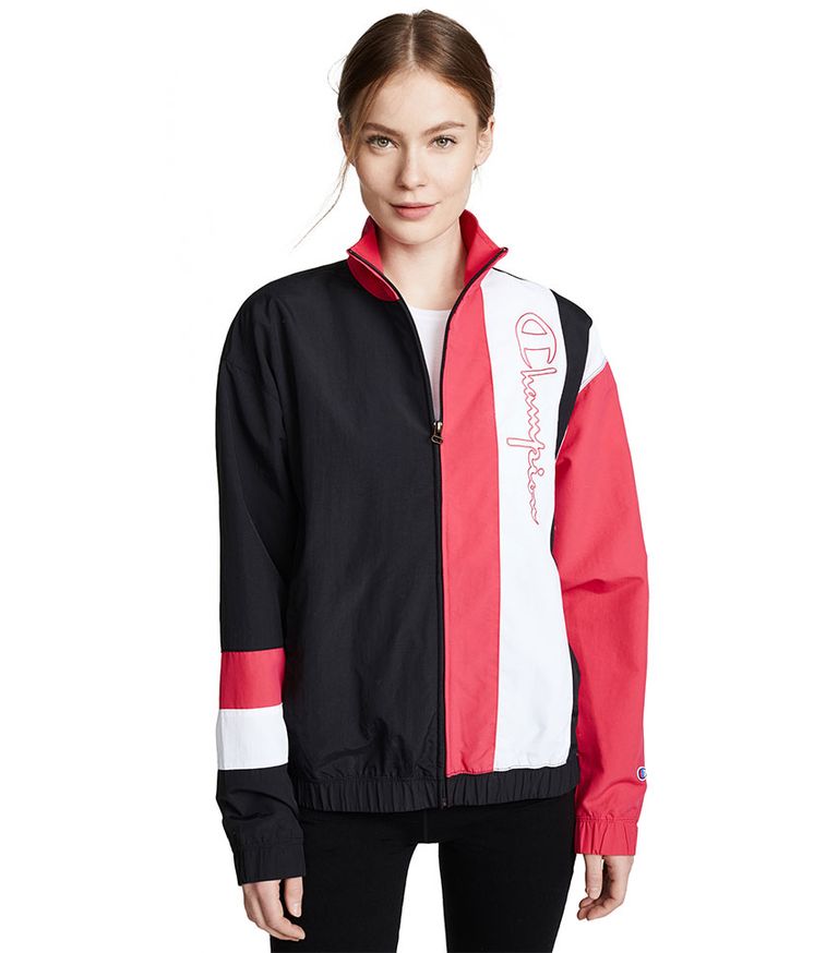 5 Easy Statement Outfits That You Don't See Everywhere | Who What Wear