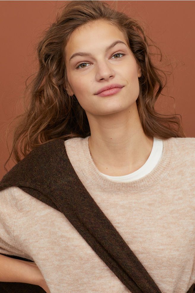 The Layering Sweater Trick That Makes Every Outfit Cooler | Who What Wear