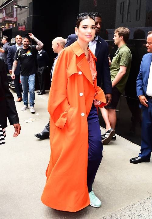 16 Complementary Colours Outfits That Always Look Chic | Who What Wear