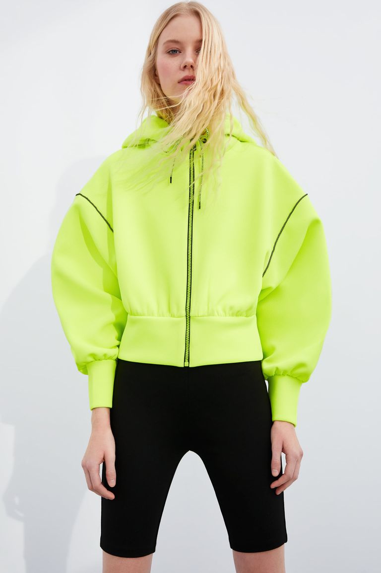 These 4 Spring Trends Are Blowing Up at Zara | Who What Wear