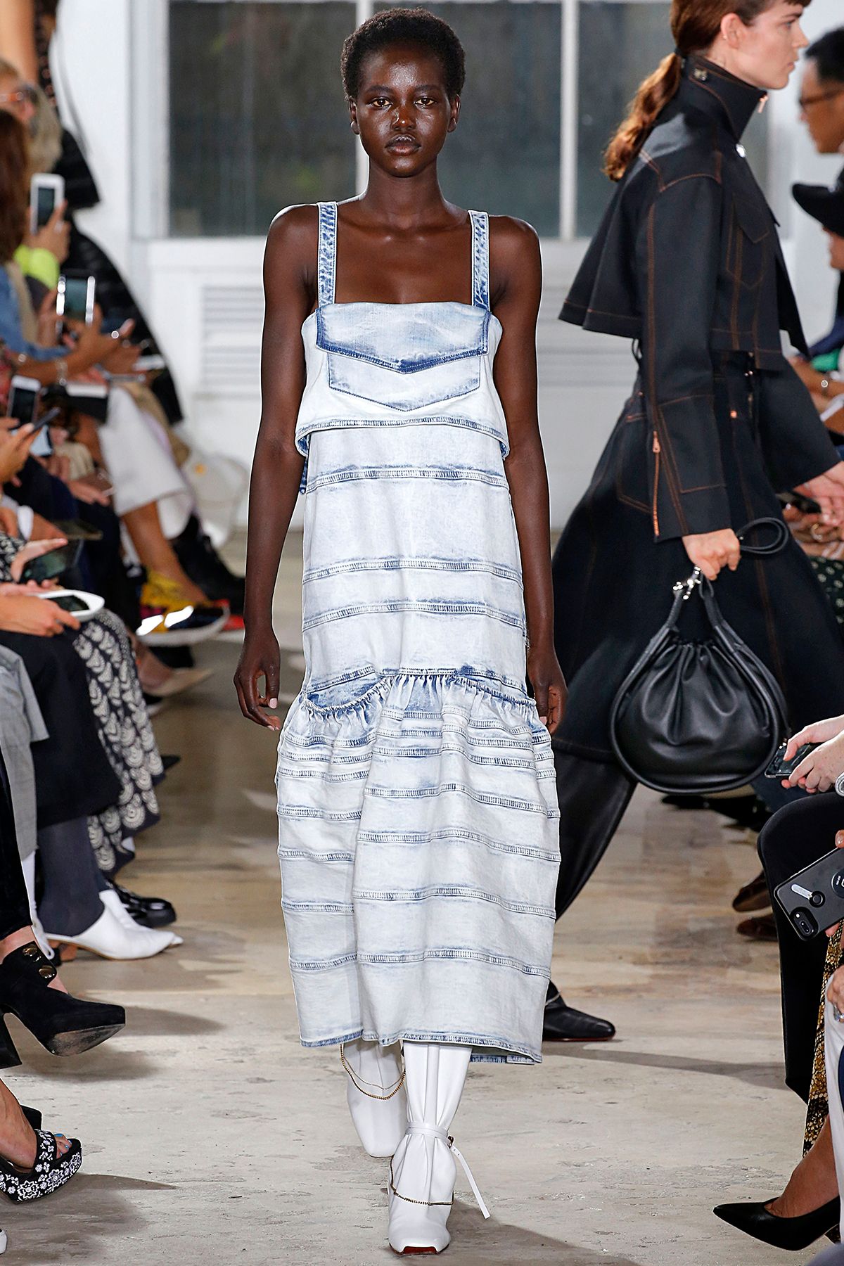 5 "Ugly" Spring Fashion Trends Quickly Coming Into Favor | Who What Wear