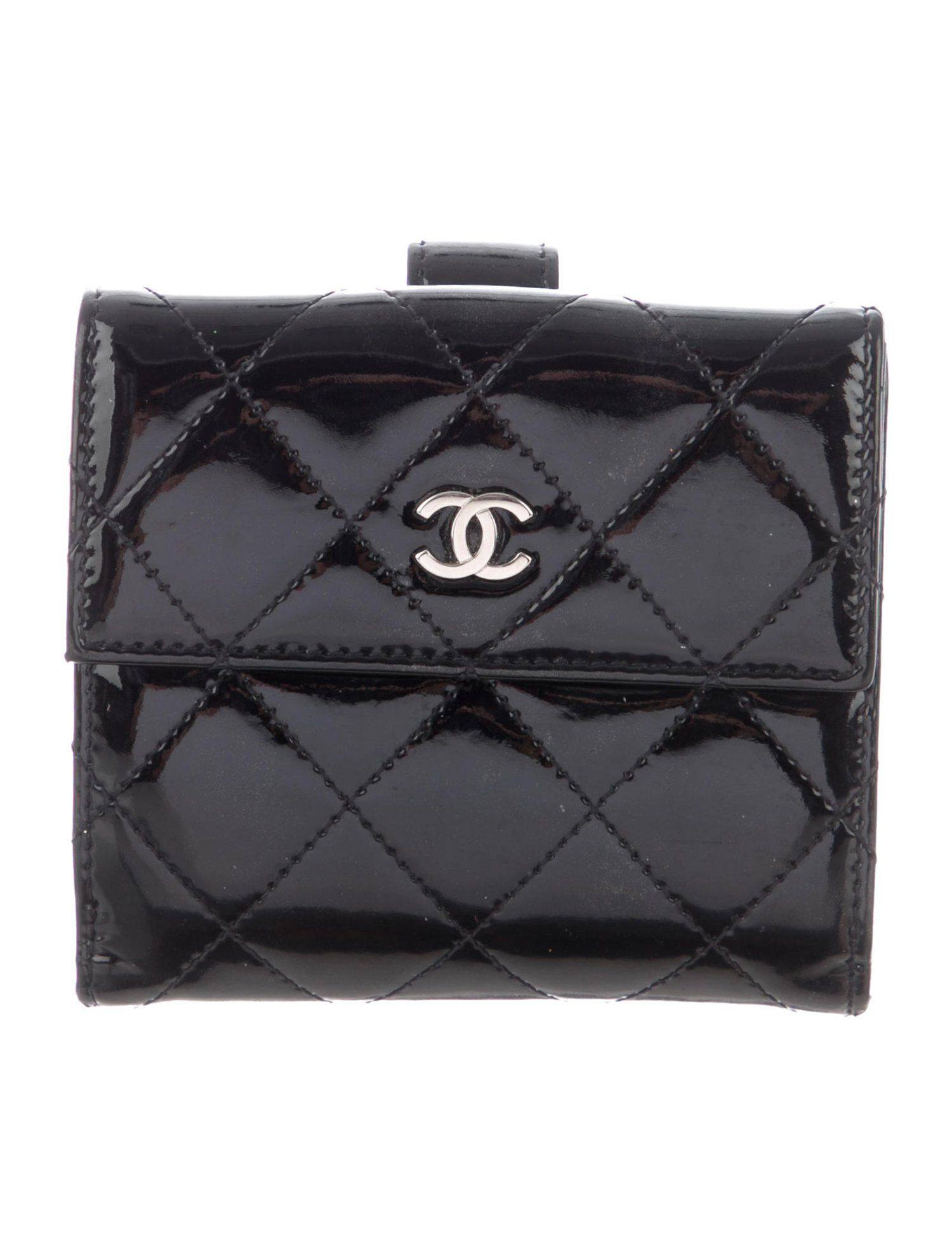 The 21 Best Chanel Consignment Items on the Internet | Who What Wear