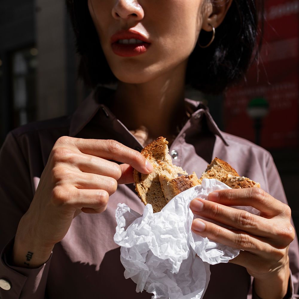 The 10 Best Foods to Eat on Your Period (and 6 to Avoid) | Who What Wear
