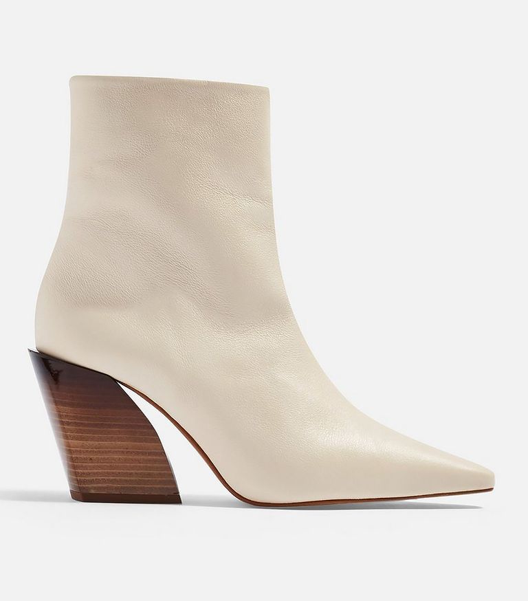 Jennifer Lawrence Wore the #1 Jean-and-Boot Combination | Who What Wear