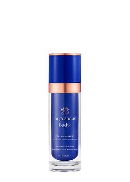 This Is Victoria Beckham's Full Skincare Routine | Who What Wear