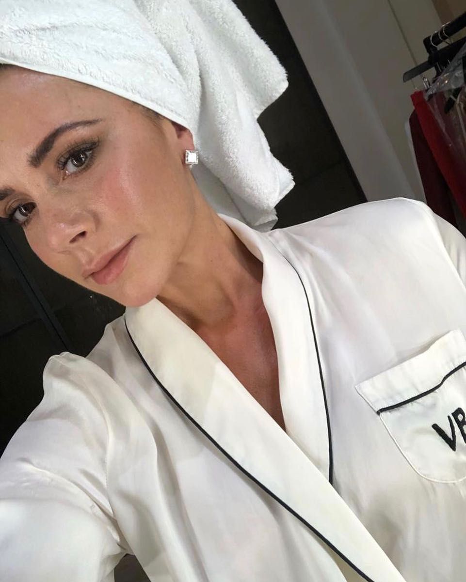 This Is Victoria Beckham's Full Skincare Routine | Who What Wear