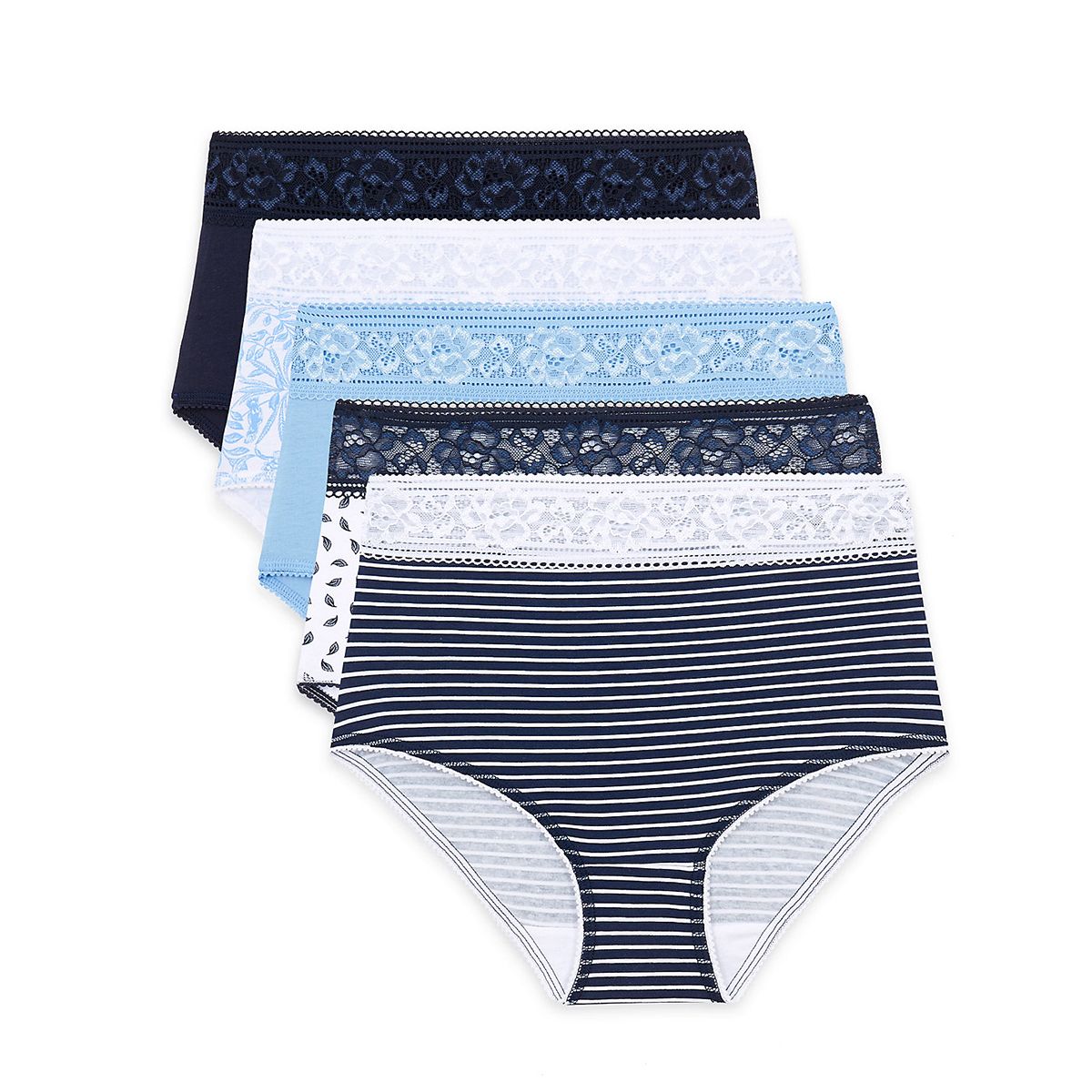 How British Lingerie Trends Differ From American Ones | Who What Wear